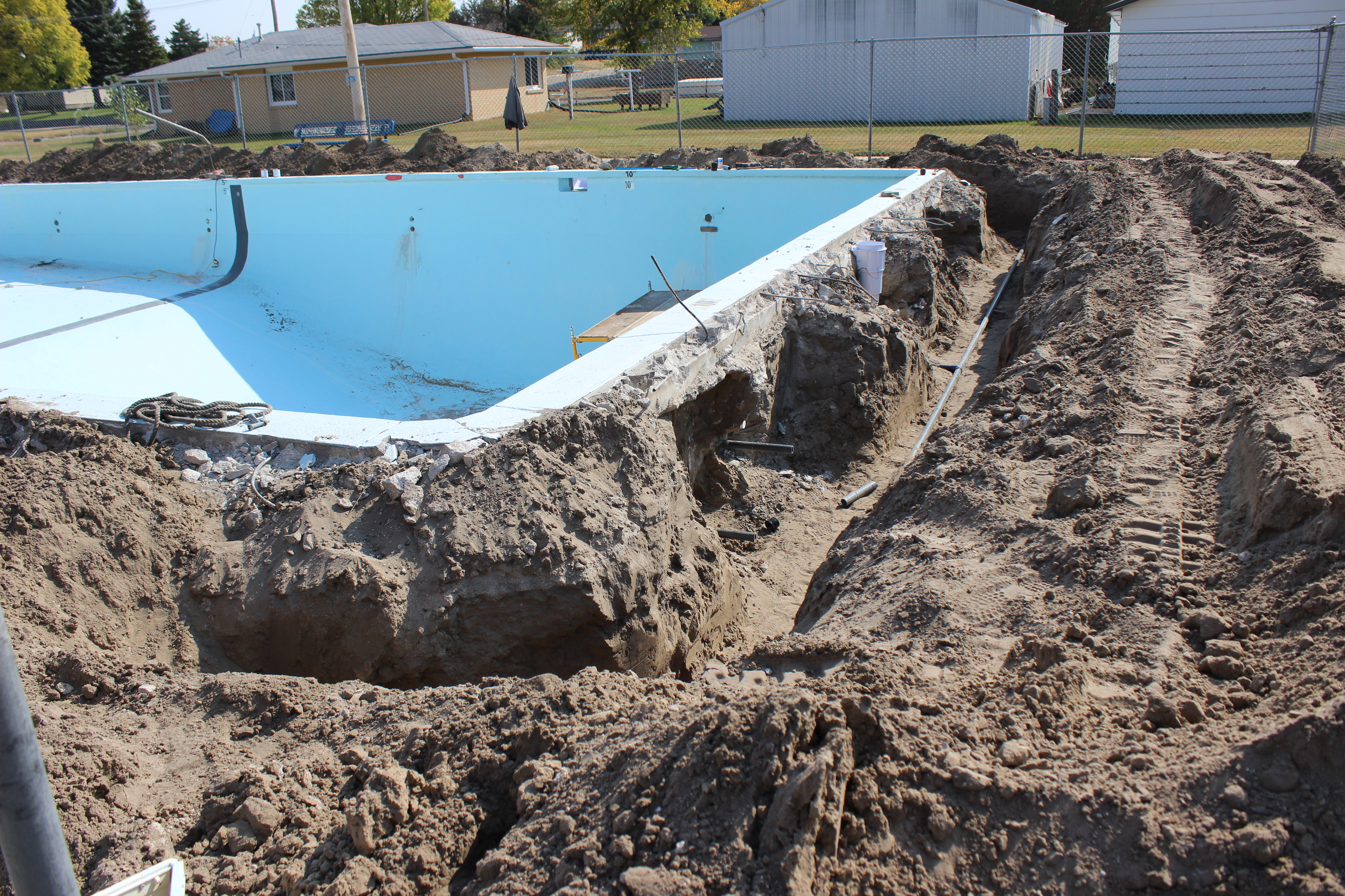 Improvements being made to Mullen Swimming Pool | Hooker County Tribune